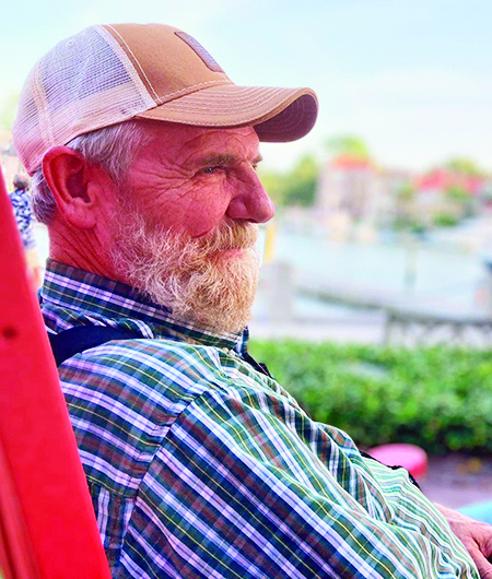 Obit – Mr. Wayne Carver – Carthage Courier